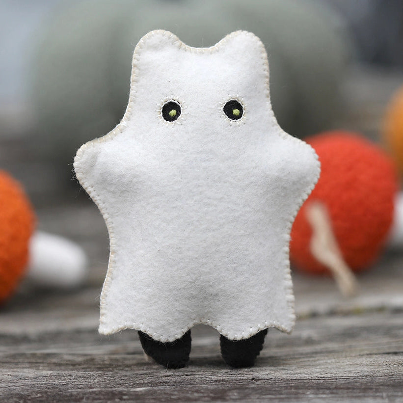 Kiriki Press - Felt Doll Kit - Ghost Cat | Bolt Fabric Boutique